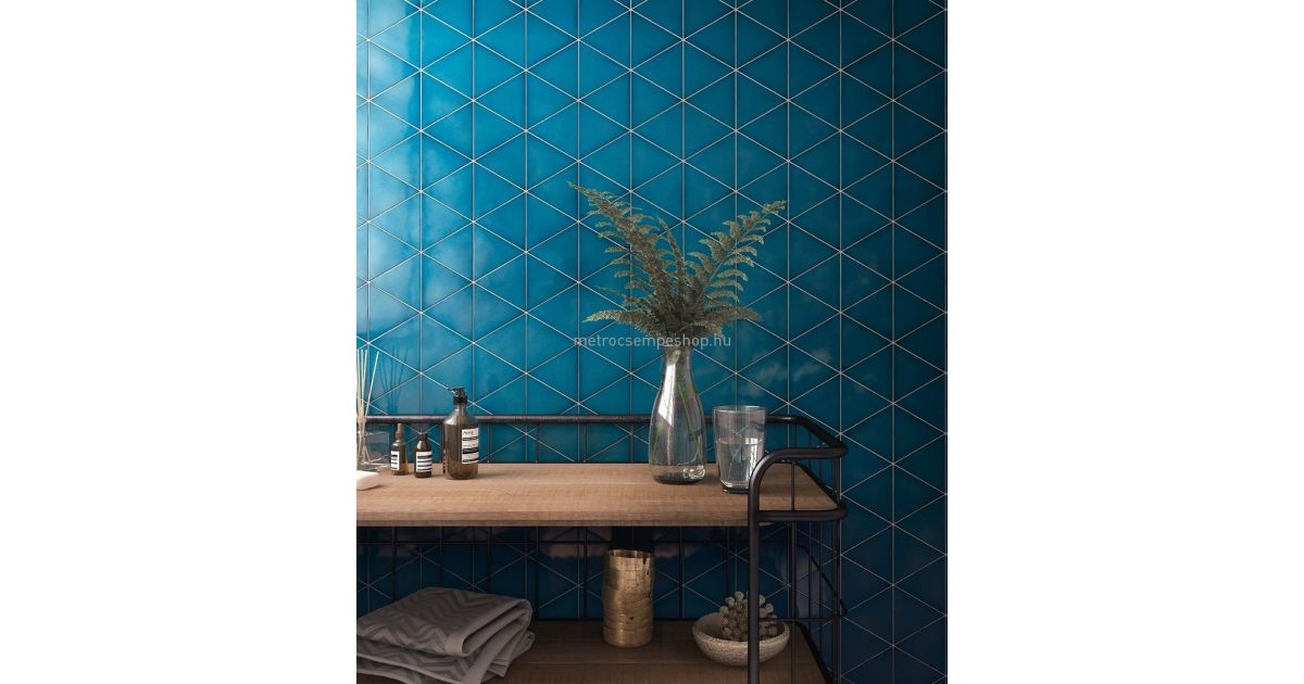 EQUIPE SCALE TRIANGOLO Electric Blue csempe - MetrocsempeShop